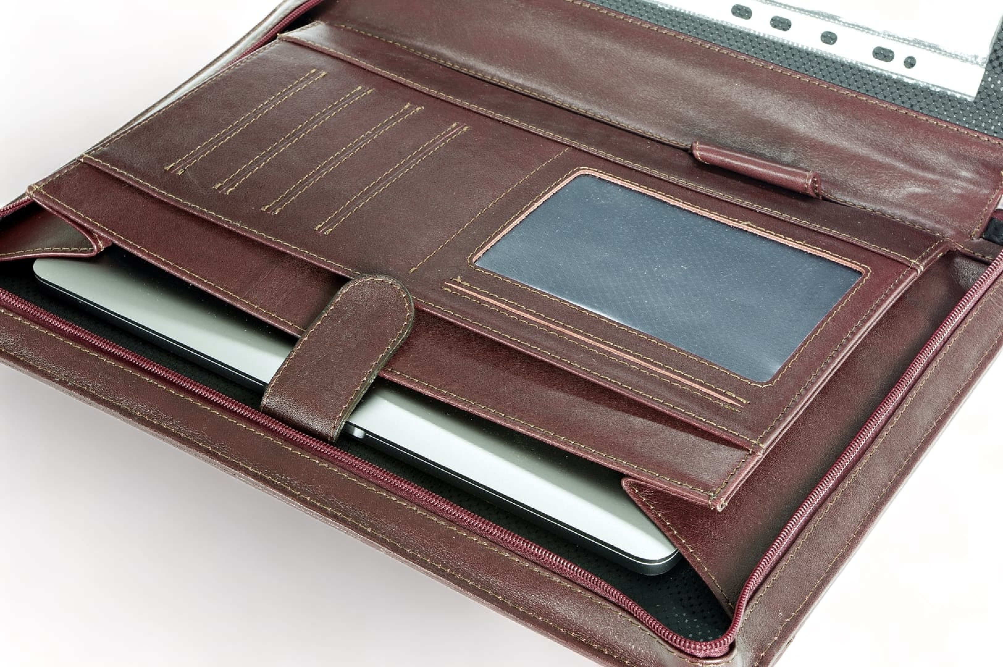 Genuine Leather A4 Conference Folder with Zipper | Eric Lasko